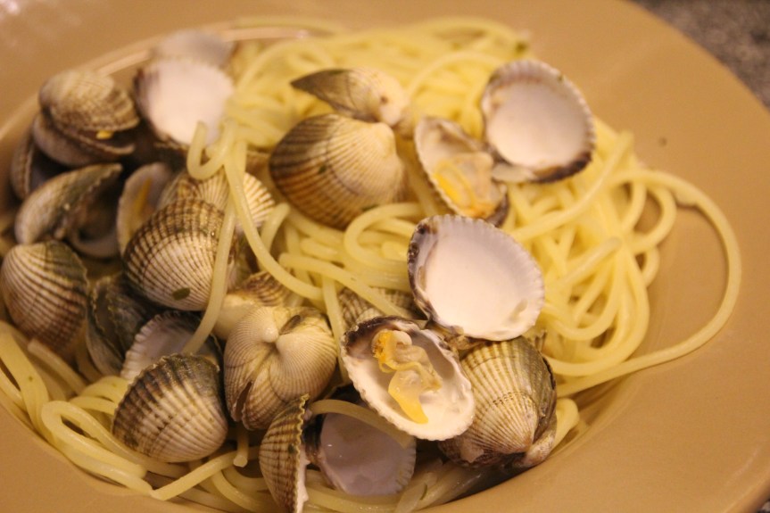 Spaghettis aux coques ou Spaghetti alle vongole – Gourmandises